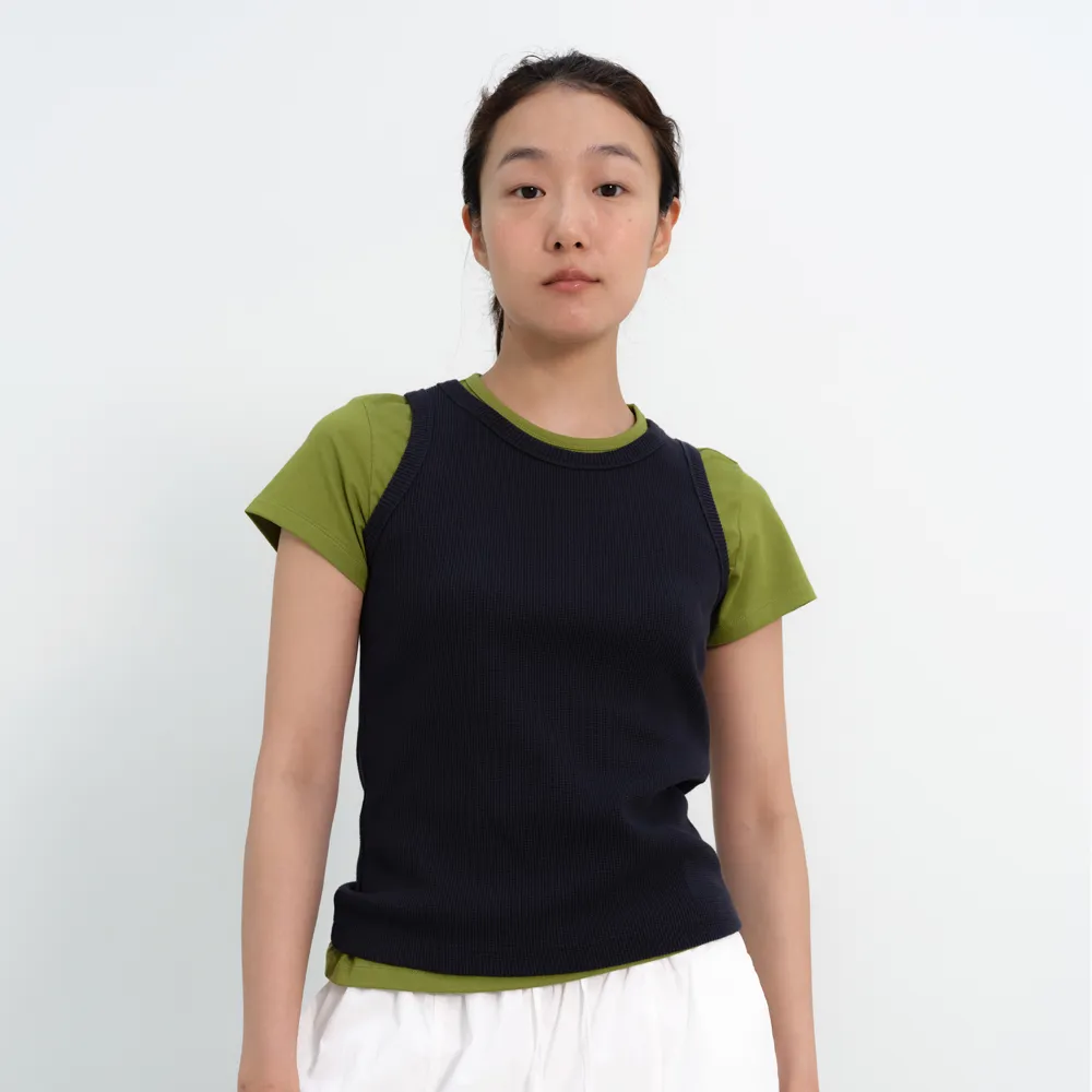 [2차] Waffle Sleeveless (Navy) - 감도 깊은 취향 셀렉트샵 29CM