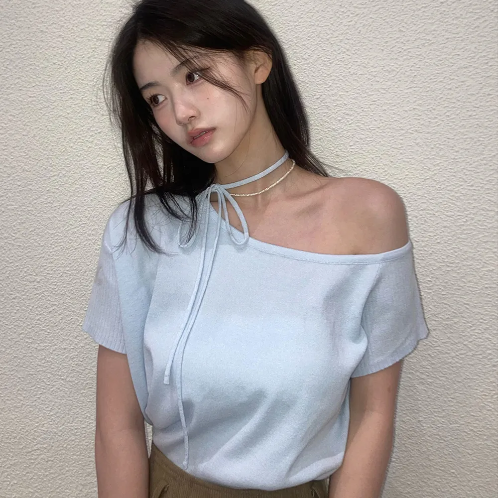 [홍서연pick] 웨이번 스트랩 반오프 니트 - 감도 깊은 취향 셀렉트샵 29CM