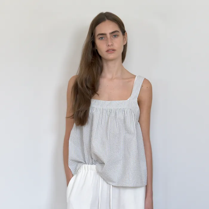 [강수PICK/3rd] Striped Seersucker Blouse_Blue - 감도 깊은 취향 셀렉트샵 29CM