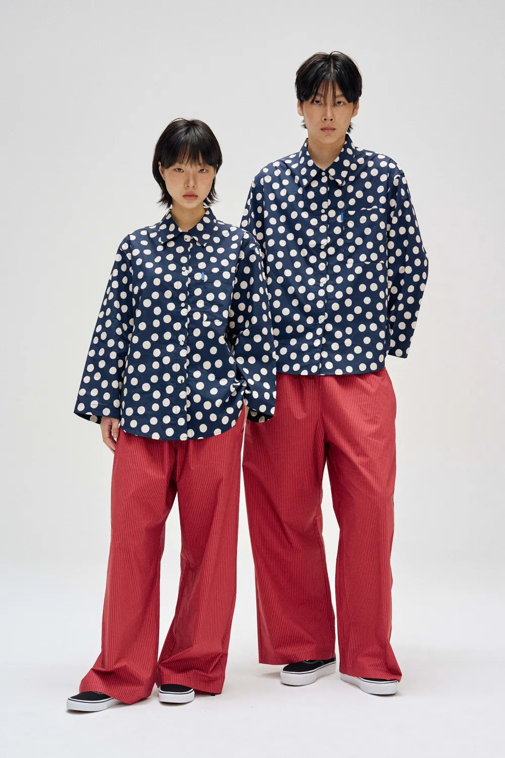 [29CM 단독] BK103 클래식 셔츠_네이비 도트 2SIZES - 감도 깊은 취향 셀렉트샵 29CM