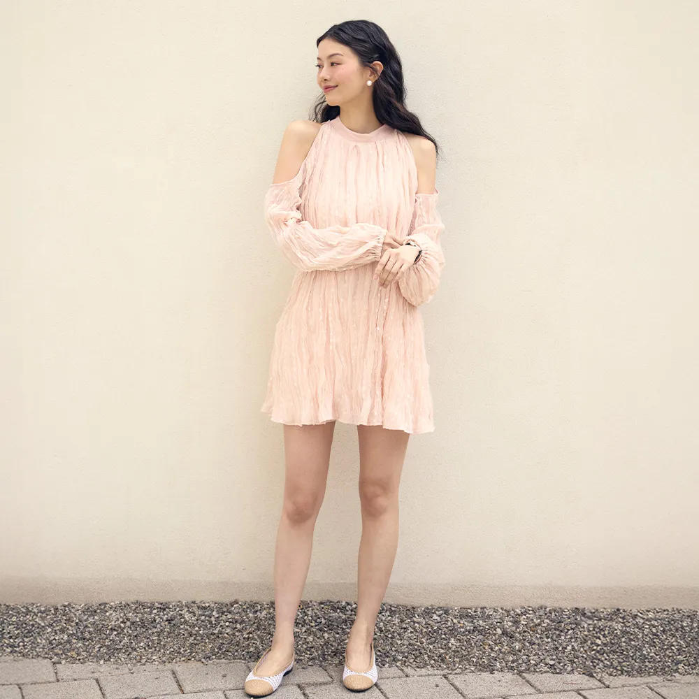 눈부신 홀터넥 미니 원피스 (3COL) Y50017 - 감도 깊은 취향 셀렉트샵 29CM