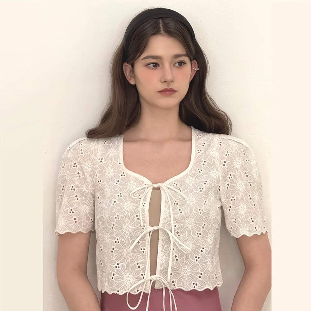 Lace Puff ribbon Blouse - 감도 깊은 취향 셀렉트샵 29CM
