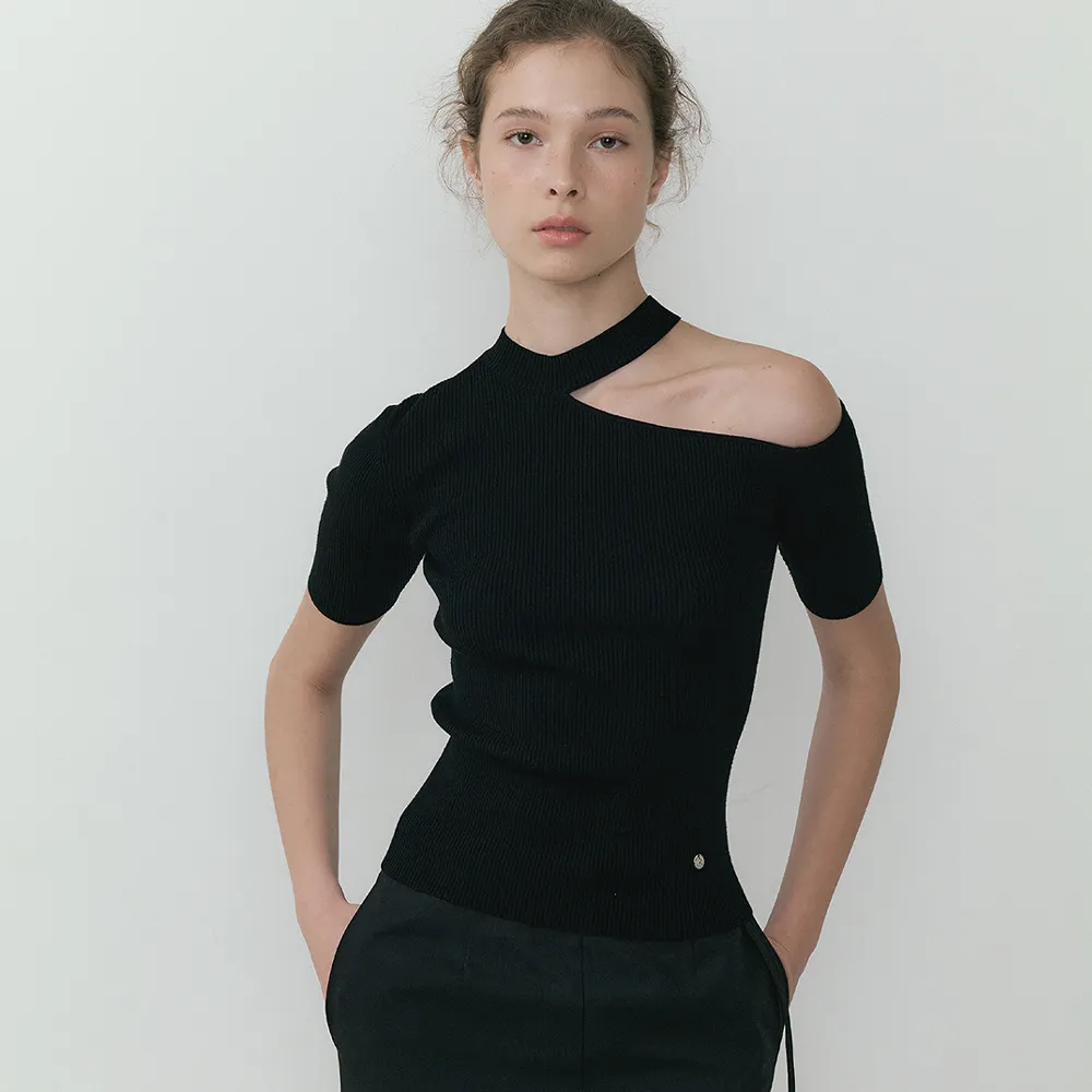 Cut off half-turtleneck Knit (black) - 감도 깊은 취향 셀렉트샵 29CM