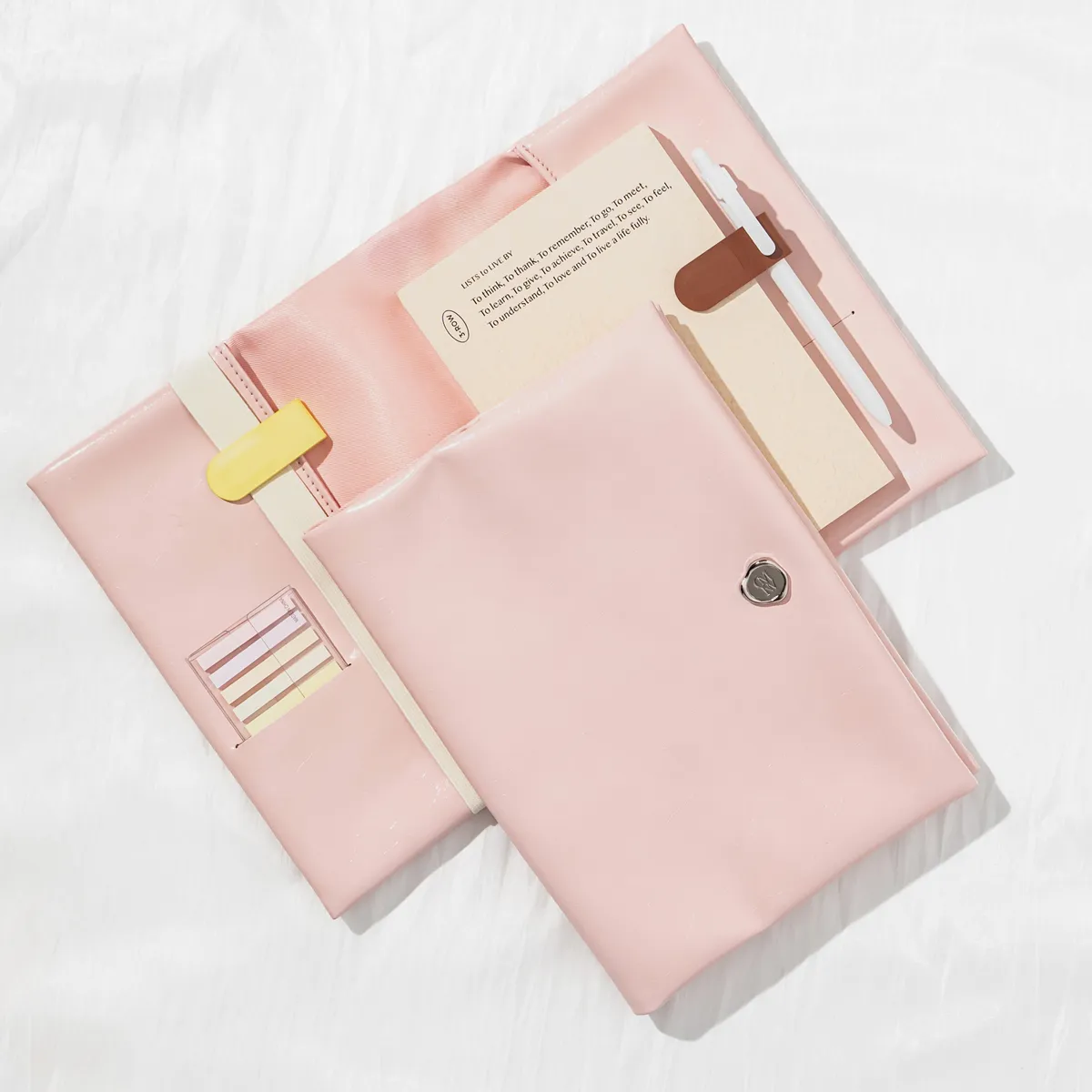 누보 글로시 가죽 북커버 A5 B6 다이어리 국판 신국판 책 커버 (Glossy Pink) - 감도 깊은 취향 셀렉트샵 29CM