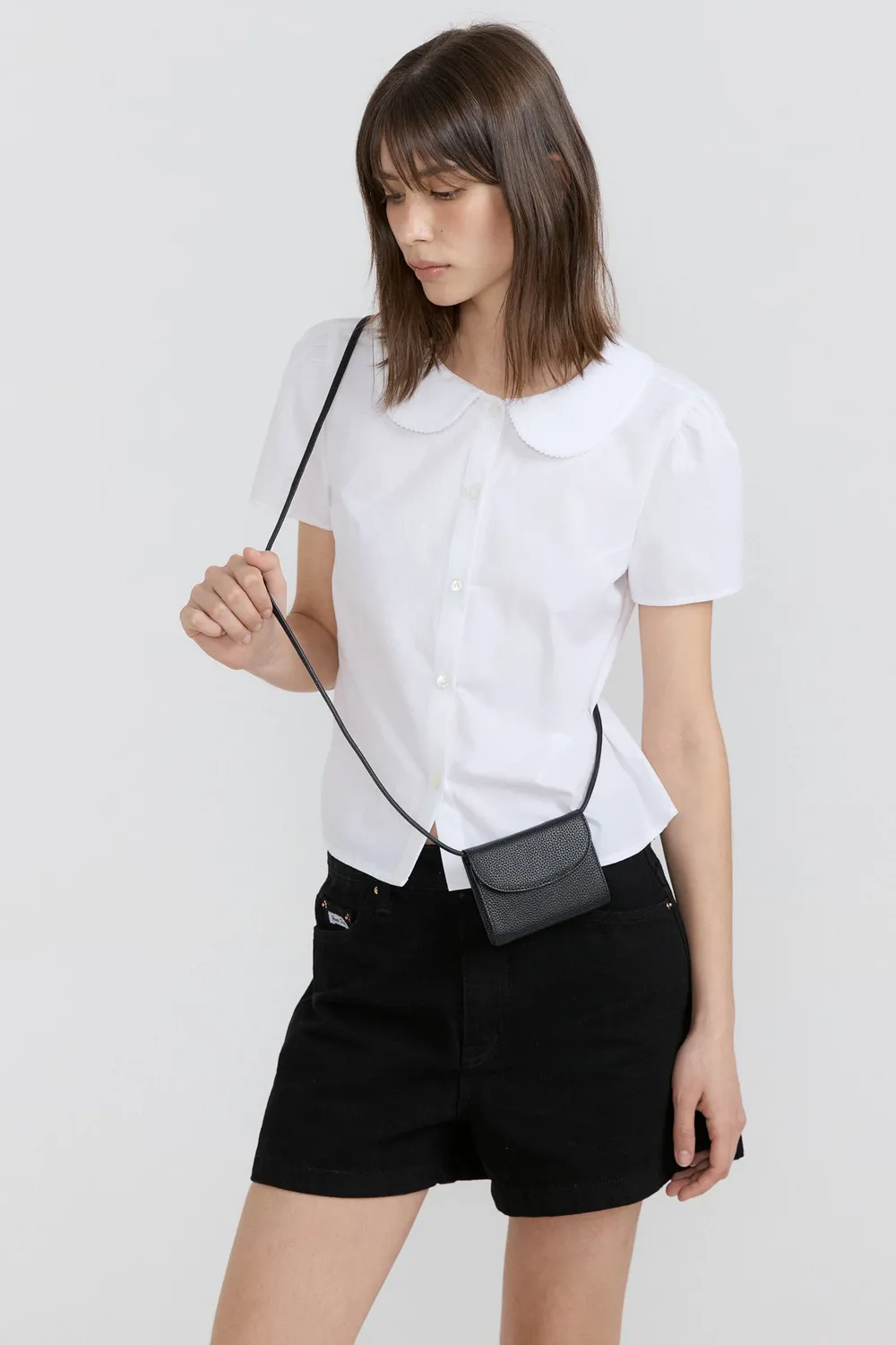 [6/30 예약발송] Eden Round Collar Blouse (White) - 감도 깊은 취향 셀렉트샵 29CM