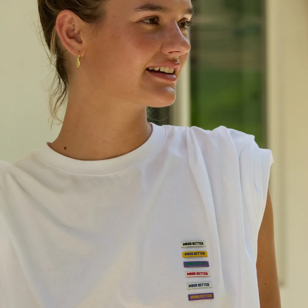 LABEL POINT BOX FIT T SHIRTS WHITE - 감도 깊은 취향 셀렉트샵 29CM