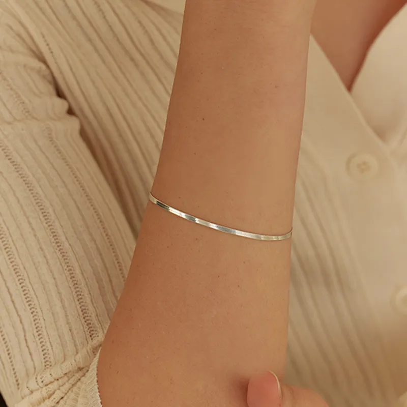 [Silver925] Shining snake bracelet - 감도 깊은 취향 셀렉트샵 29CM