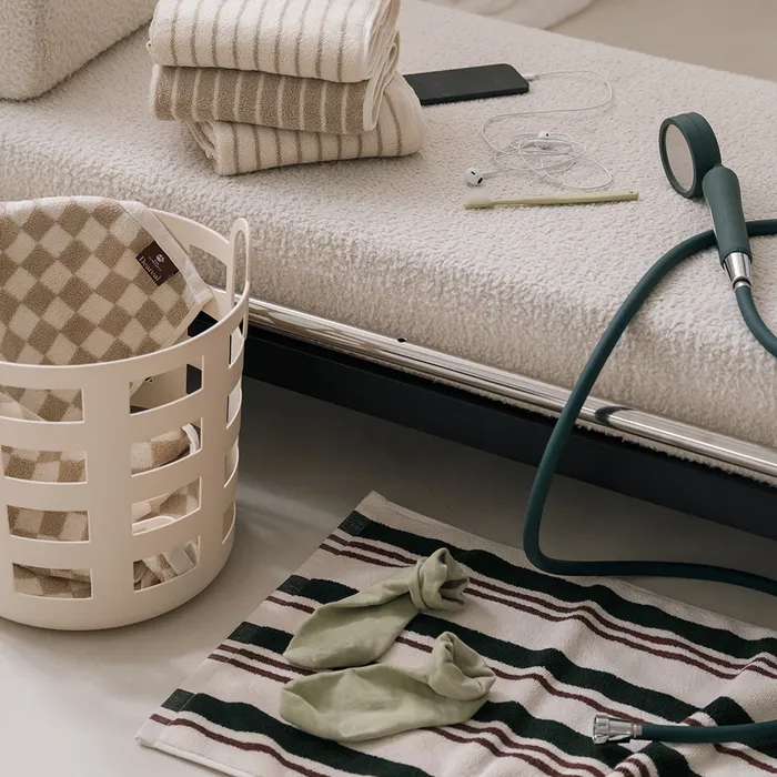 [29라이브 한정단독] dear 욕실 데일리세트 (페이스타올4p + 샤워기 + 샤워호스) - 감도 깊은 취향 셀렉트샵 29CM