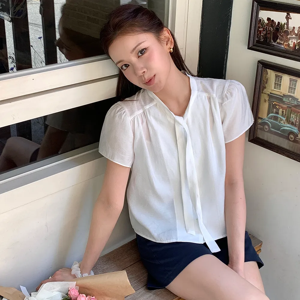 [29CM 단독] Plain Tie Blouse - Ivory - 감도 깊은 취향 셀렉트샵 29CM