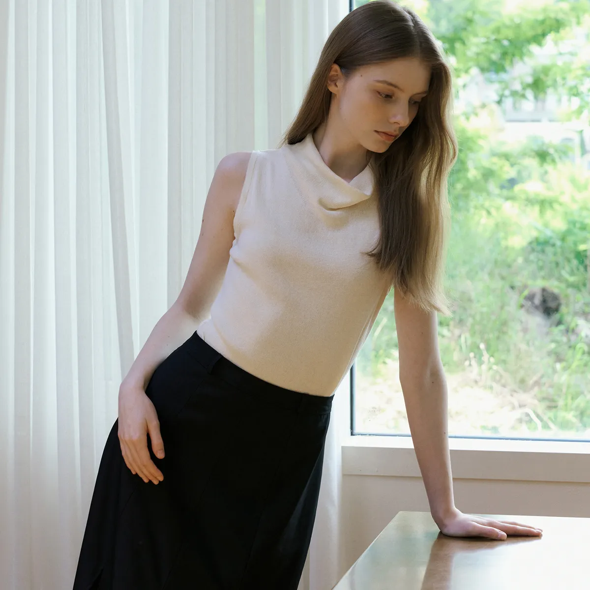 comos 1466 cotton drape neck sleeveless knit (cream) - 감도 깊은 취향 셀렉트샵 29CM