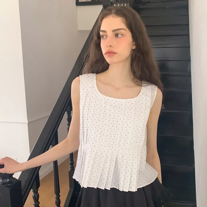 Dottie Blouse / White - 감도 깊은 취향 셀렉트샵 29CM