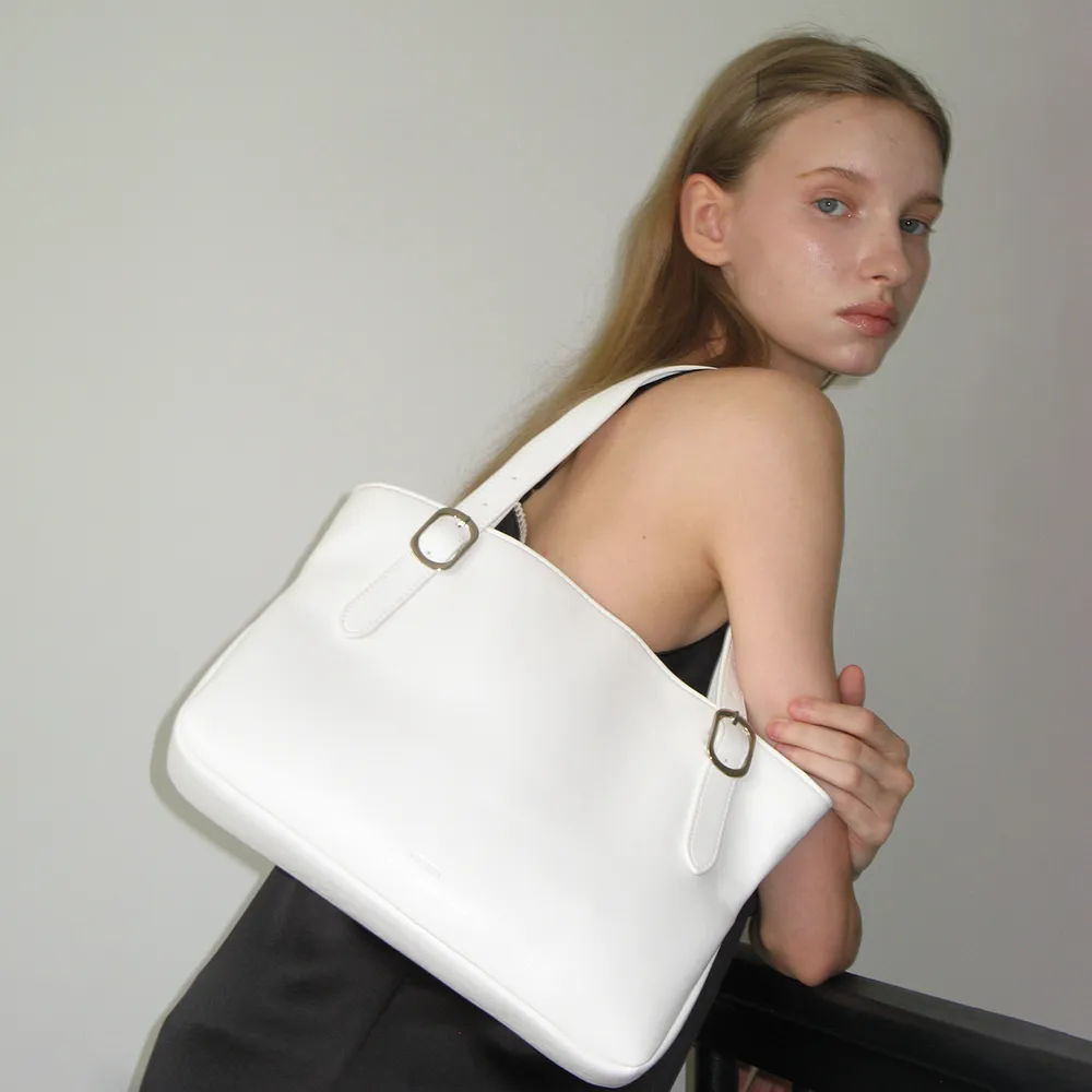 prina bag (white) - 감도 깊은 취향 셀렉트샵 29CM