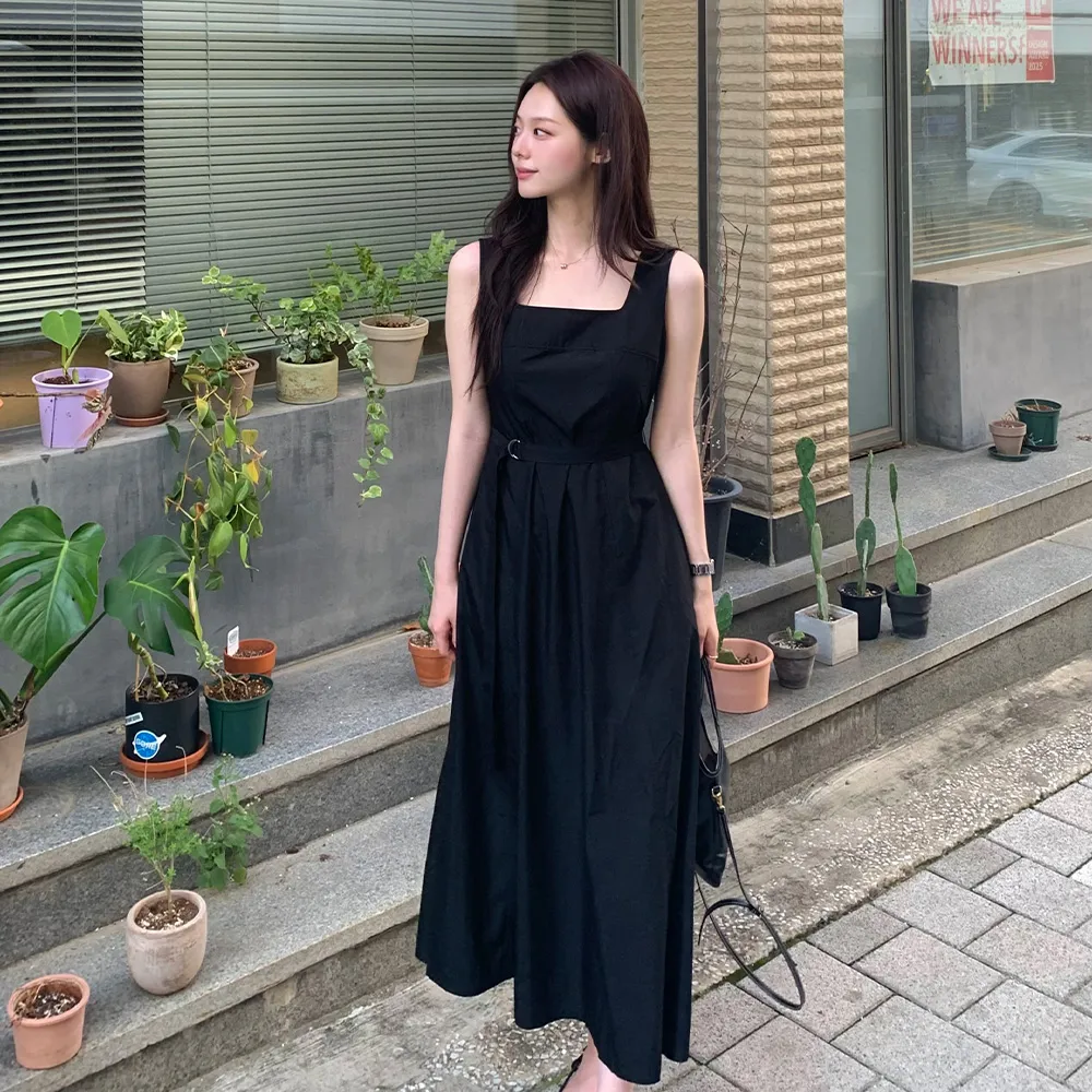 [가은PICK][W][COUTURE]슬리브리스 벨티드 블랙 원피스 MZOP3272 - 감도 깊은 취향 셀렉트샵 29CM