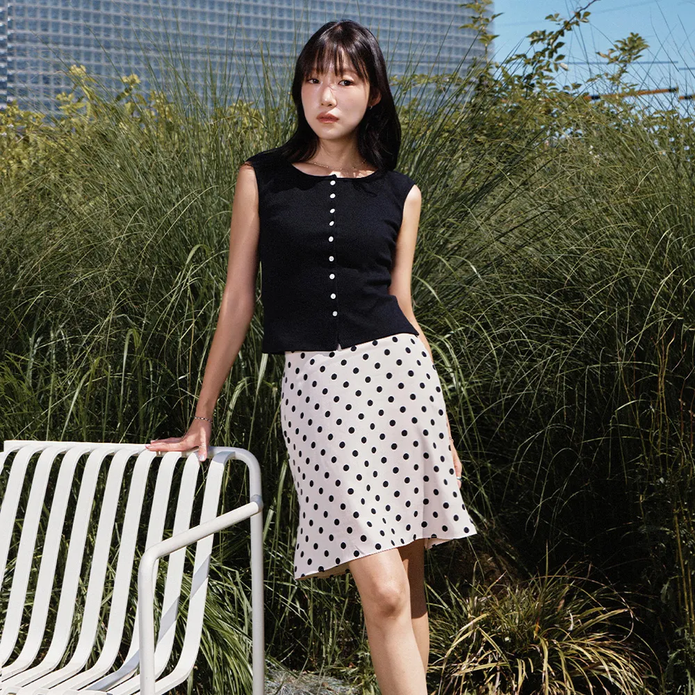 Lou Dot Skirt_Beige [Half/Long] - 감도 깊은 취향 셀렉트샵 29CM