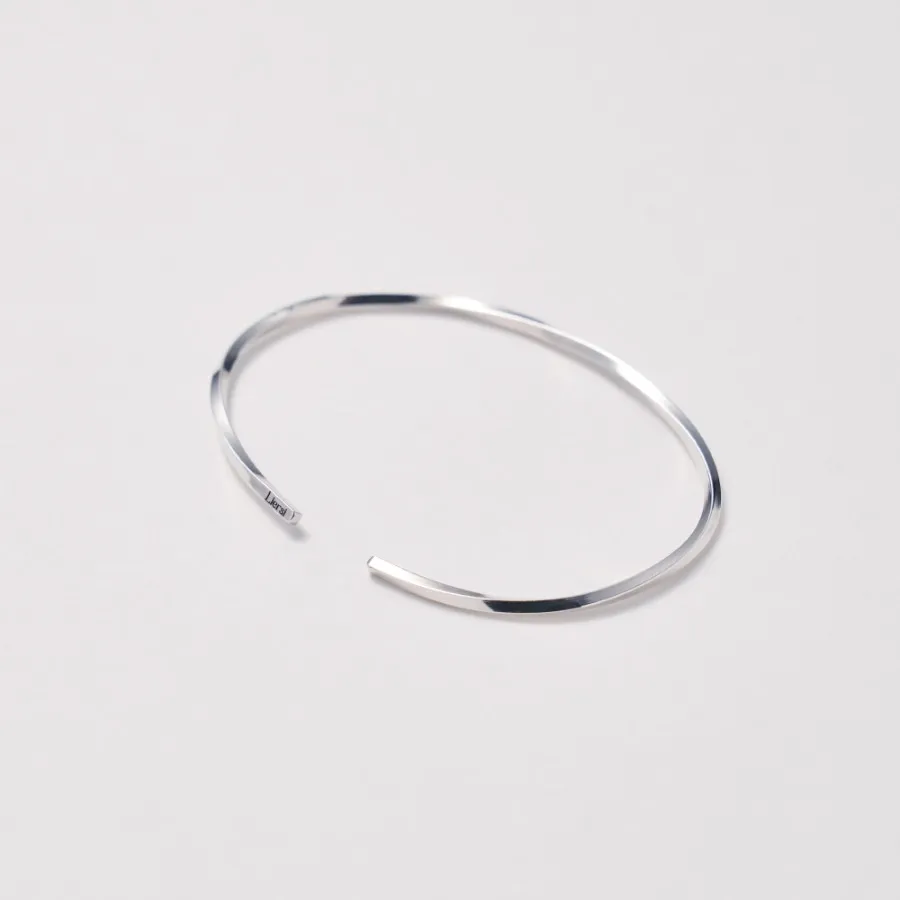 Ann Slim Bangle Bracelet 앤 슬림 뱅글 팔찌 - 감도 깊은 취향 셀렉트샵 29CM