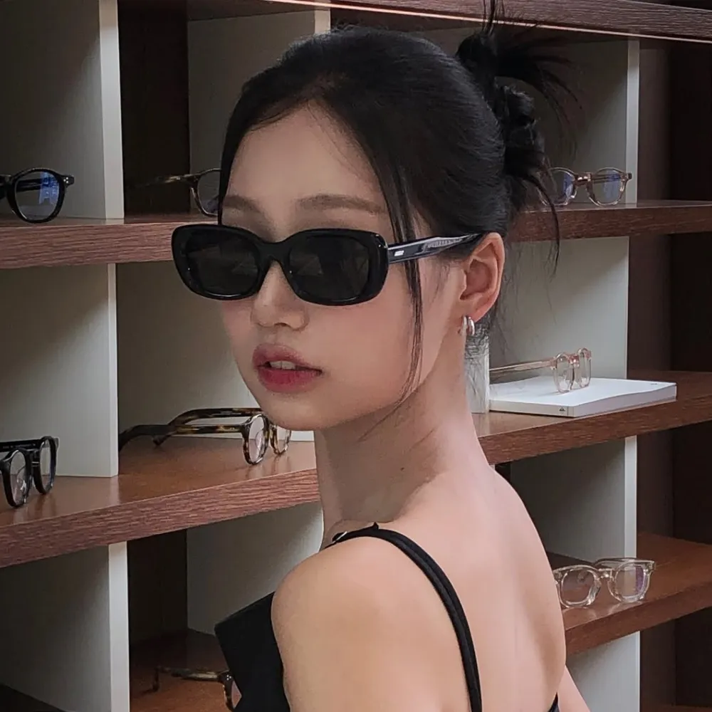 JUDE C1 - 감도 깊은 취향 셀렉트샵 29CM