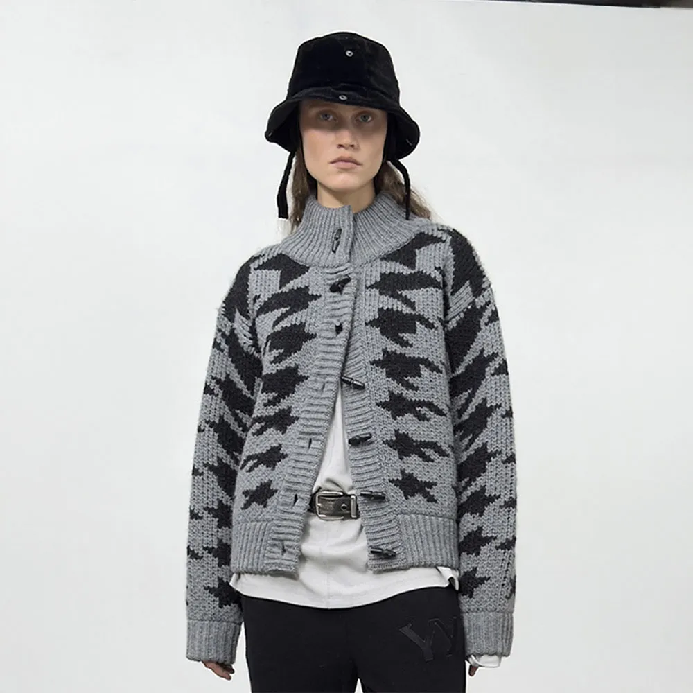 HOUNDS TOOTH STAR COWICHAN (GRAY) - 감도 깊은 취향 셀렉트샵 29CM