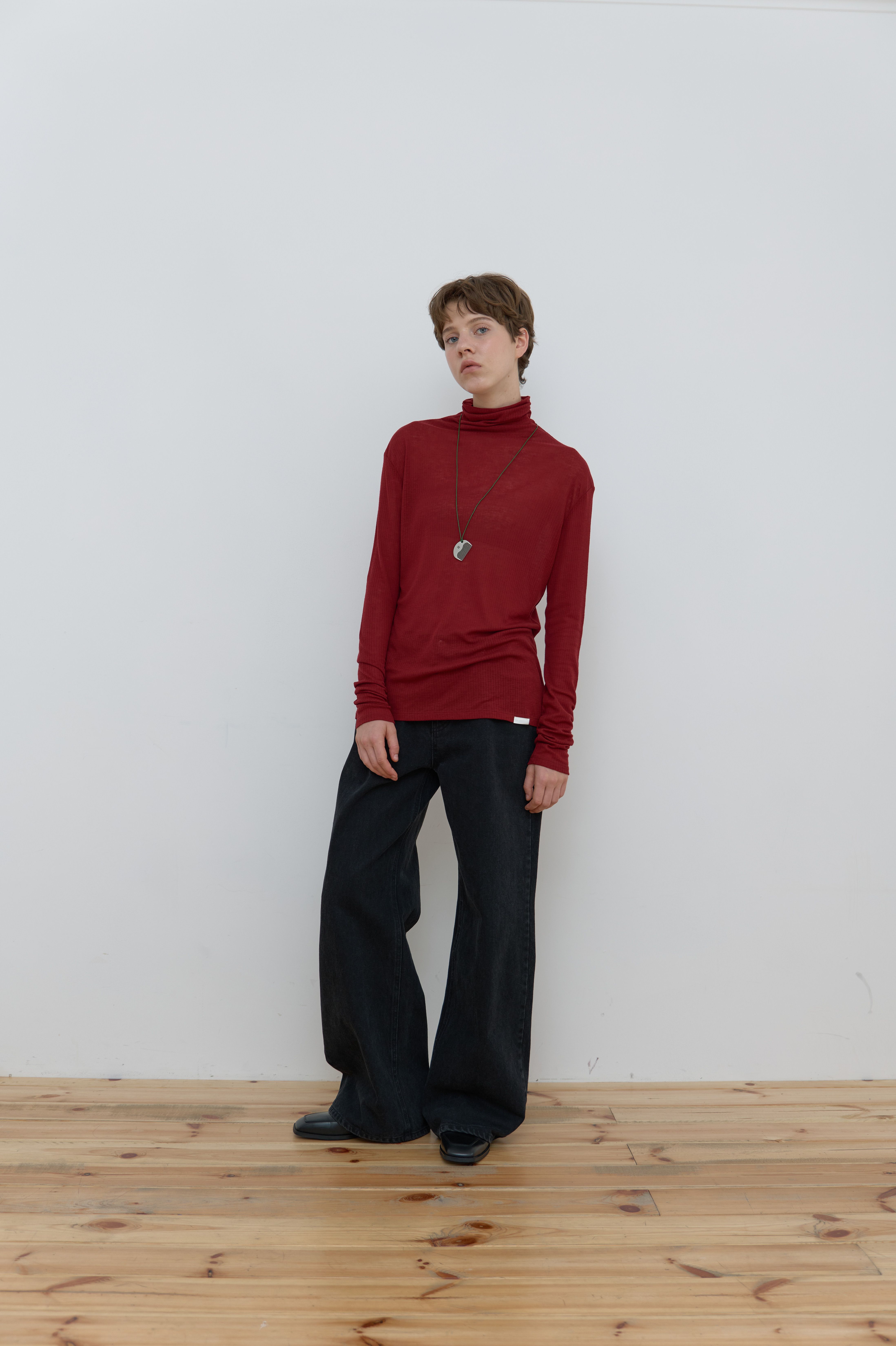 BASIC TURTLE NECK TOP_RED | ファッション通販サイト NUGU