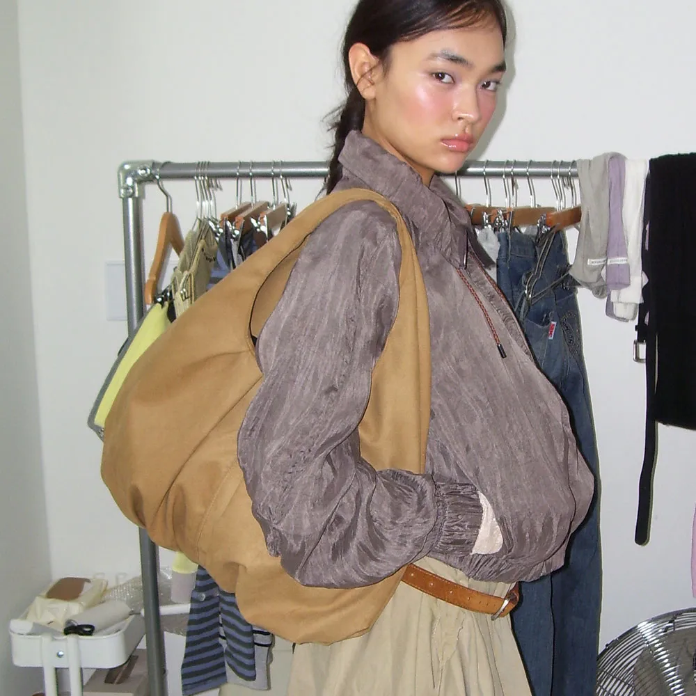 Rustling shoulder bag [Suede camel] - 감도 깊은 취향 셀렉트샵 29CM