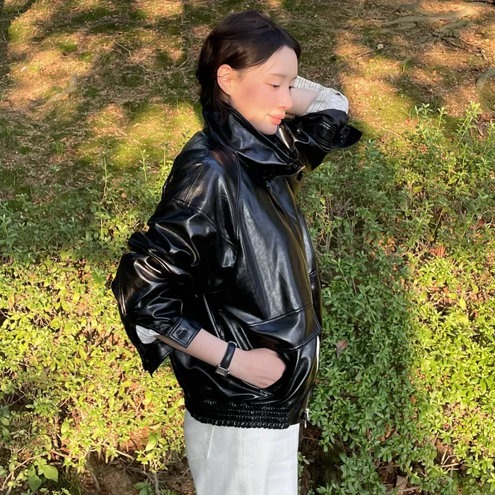 [김가을 PICK][29CM 단독]HIGH NECK LEATHER BLOUSON JUMPER - BLACK - 감도 깊은 취향 셀렉트샵 29CM