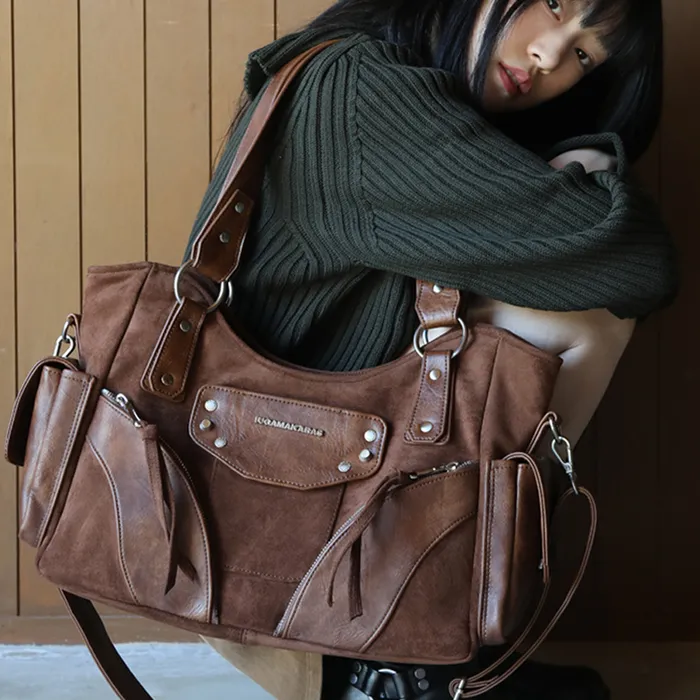 Studded Suede Shoulder Bag (Brown) - 감도 깊은 취향 셀렉트샵 29CM