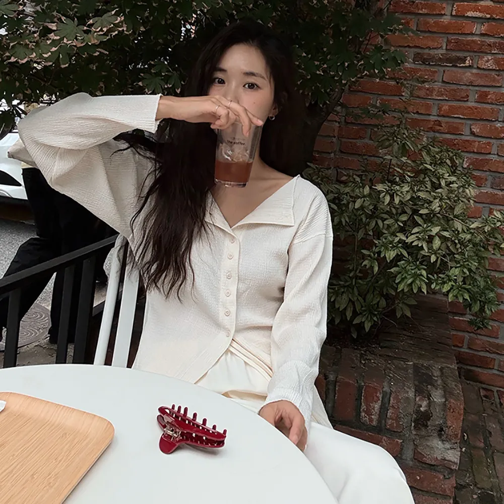 [3rd]투웨이 버튼 라인 가디건_ivory - 감도 깊은 취향 셀렉트샵 29CM