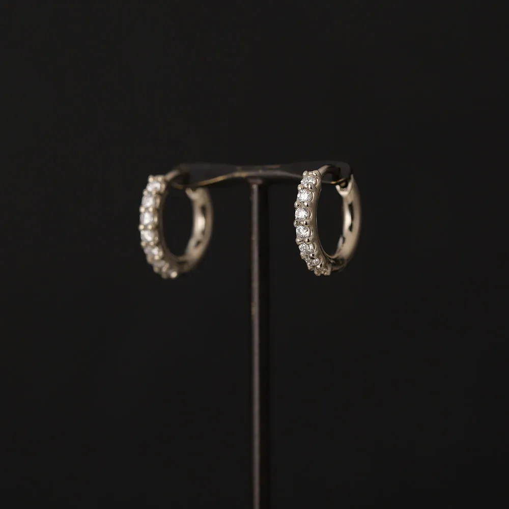 diamond round clicker earrings: small. - 감도 깊은 취향 셀렉트샵 29CM