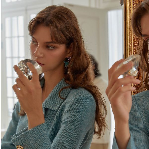 쥴리앤칼라(JULIY&CALLA) - 감도 깊은 취향 셀렉트샵 29CM