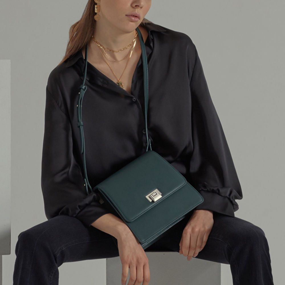 Code bag - malachite - 감도 깊은 취향 셀렉트샵 29CM