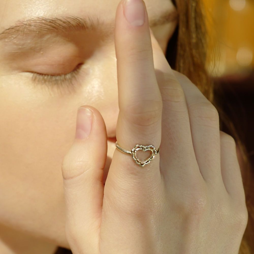 lace frame heart ring - 감도 깊은 취향 셀렉트샵 29CM