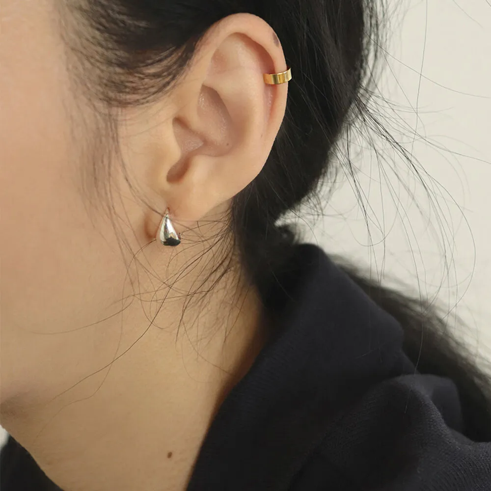 Volume one-touch earring (silver925) - 감도 깊은 취향 셀렉트샵 29CM