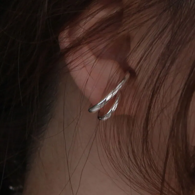 HUG EARRING - 감도 깊은 취향 셀렉트샵 29CM