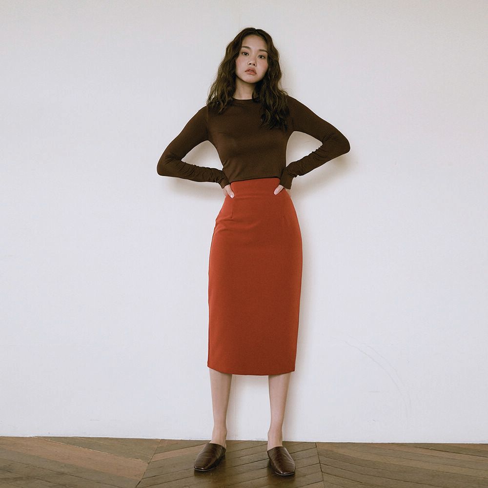 FIF BACK SLIT SKIRT DARK ORANGE - 감도 깊은 취향 셀렉트샵 29CM