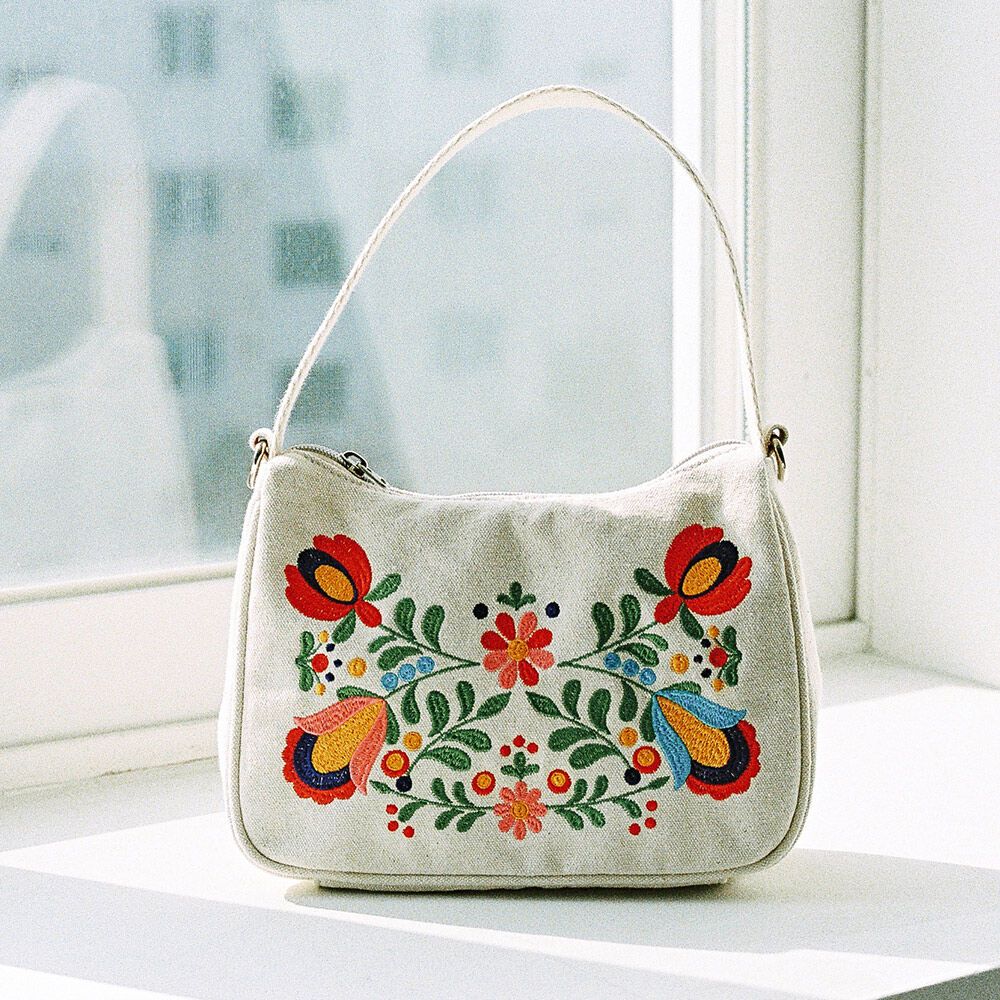 Lady hobo bag (white) - 감도 깊은 취향 셀렉트샵 29CM