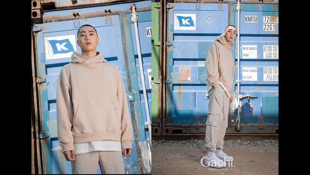 Gachi. Oversized-fit Three-Button Hoodie - 감도 깊은 취향 셀렉트샵 29CM