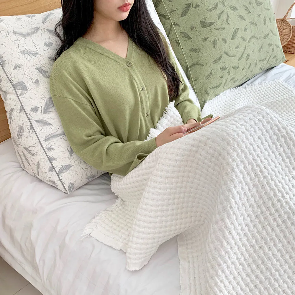 디어 제인 삼각 등받이쿠션 중 1P - 감도 깊은 취향 셀렉트샵 29CM