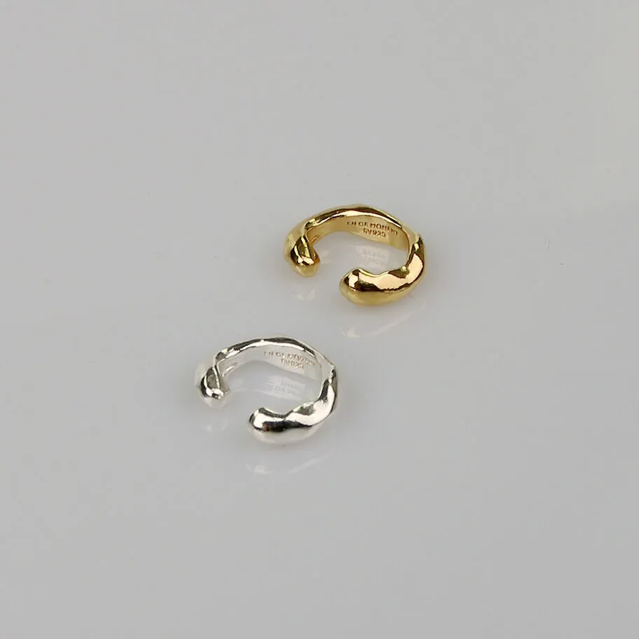 Wave Thin Ear Cuff - 감도 깊은 취향 셀렉트샵 29CM