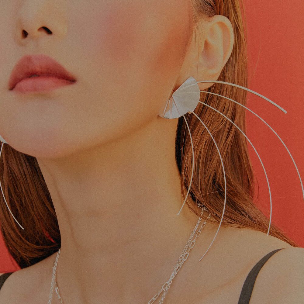 도깨비 부채 귀걸이 - 쇼피스 _ Korean goblin fanwise earring_showpiece - 감도 깊은 취향 ...