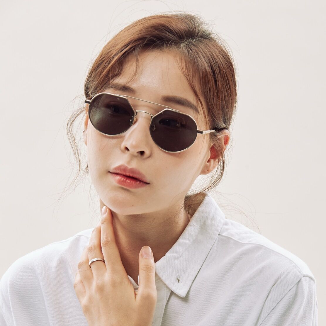 SPETTRO 투브릿지 금테/그린렌즈 선글라스 OLYMPUS_GDGE [스페트로 올림푸스 ] - 감도 깊은 취향 셀렉트샵 29CM