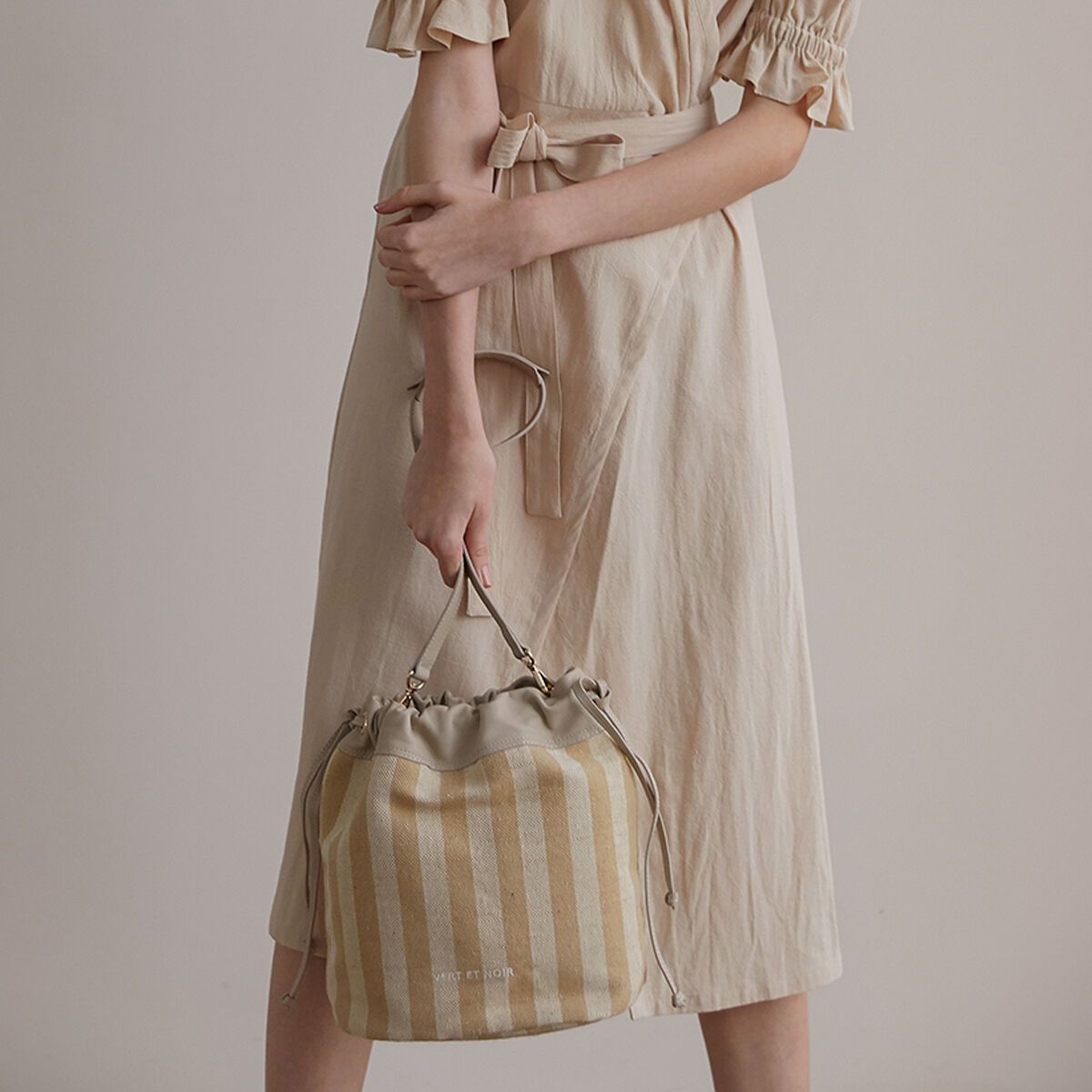 LALA BAG_STRIPE [라라백_ST]-GRAY - 감도 깊은 취향 셀렉트샵 29CM