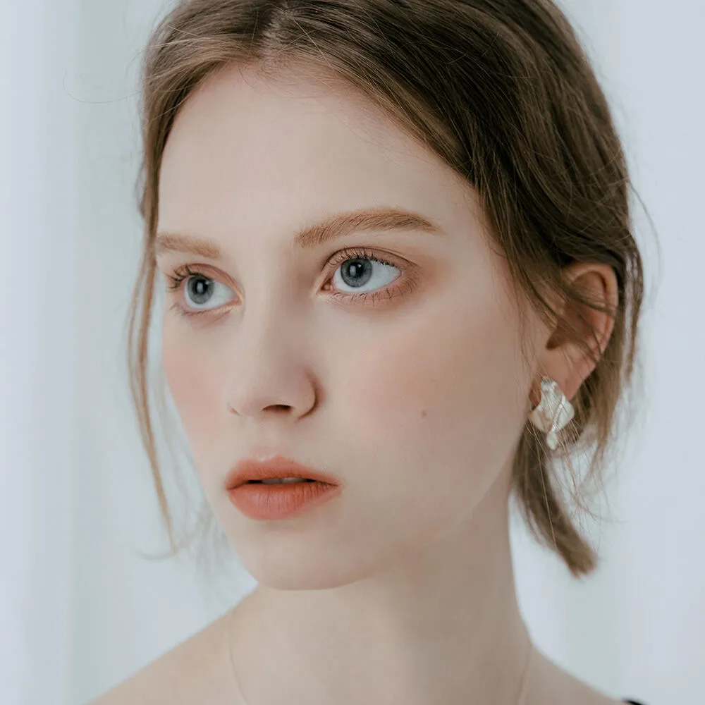 Flow and other flow - Earring 03 - 감도 깊은 취향 셀렉트샵 29CM