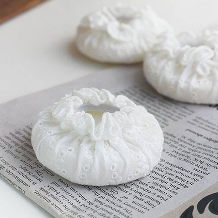 화이트자수 의자발커버 4p set - 감도 깊은 취향 셀렉트샵 29CM