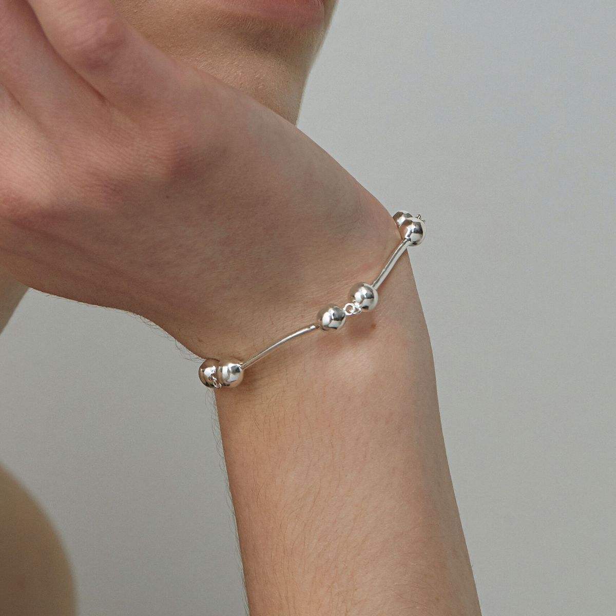 Stick ball bracelet - 감도 깊은 취향 셀렉트샵 29CM
