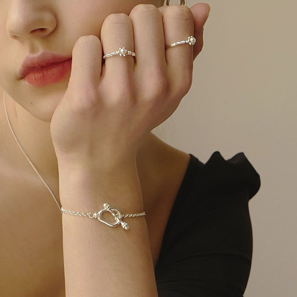 Melted Honey Bracelets - 감도 깊은 취향 셀렉트샵 29CM