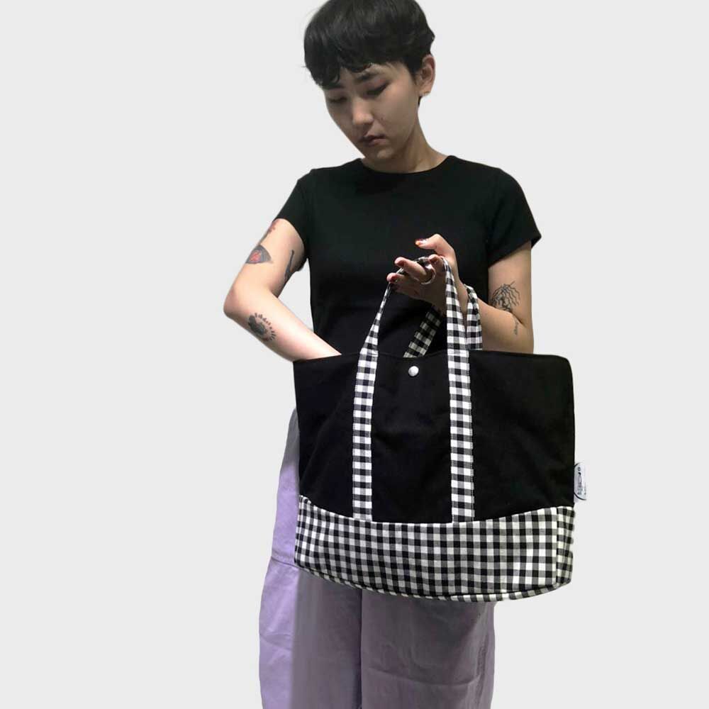 ccc canvas bag (check) - 감도 깊은 취향 셀렉트샵 29CM