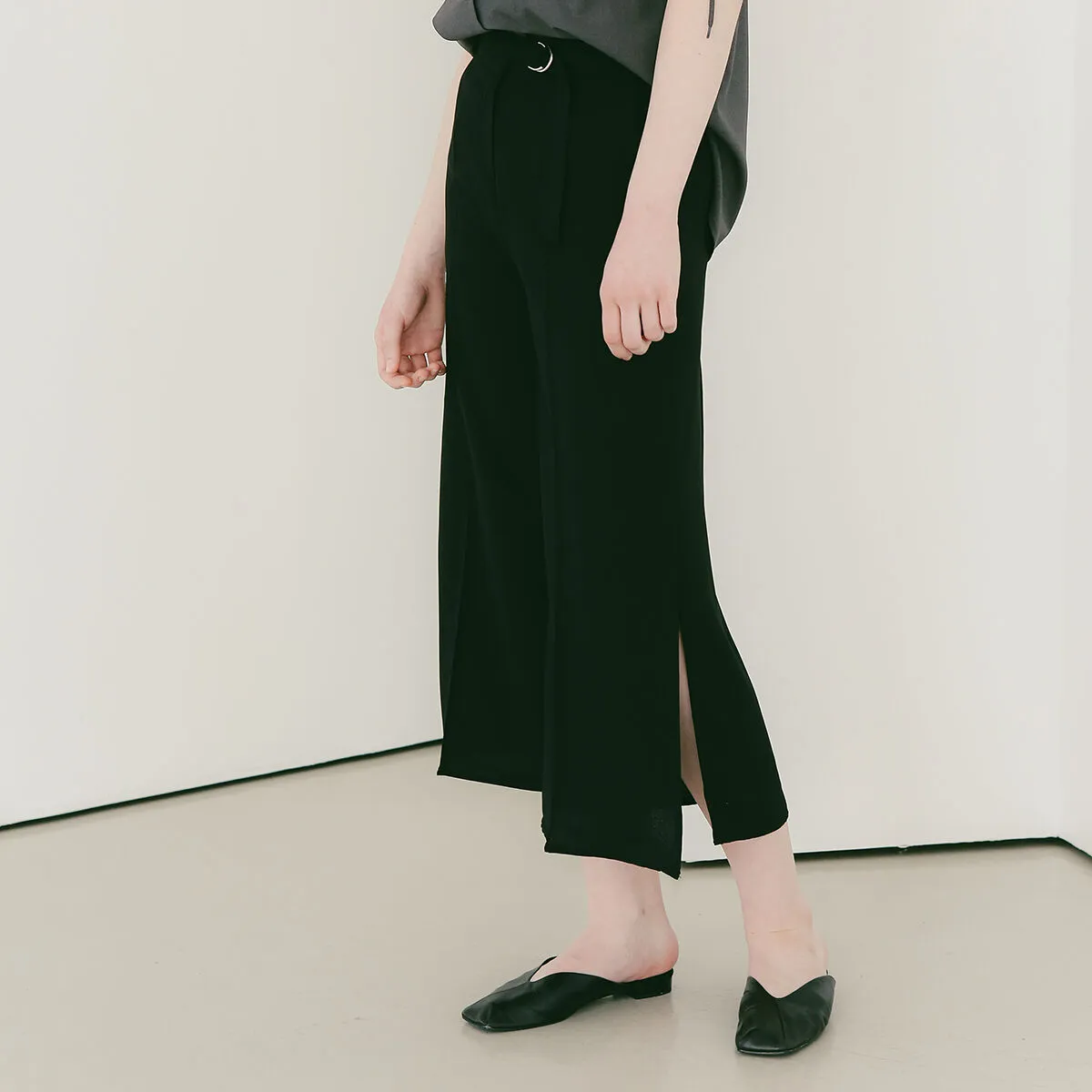 Side Vent Wide Slacks [Black] - 감도 깊은 취향 셀렉트샵 29CM