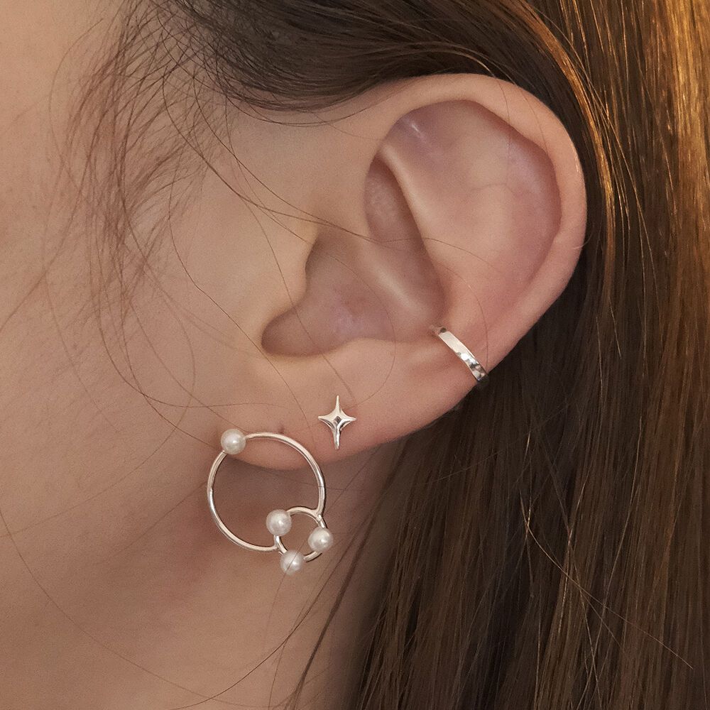 Sunlight stud piercing - 감도 깊은 취향 셀렉트샵 29CM