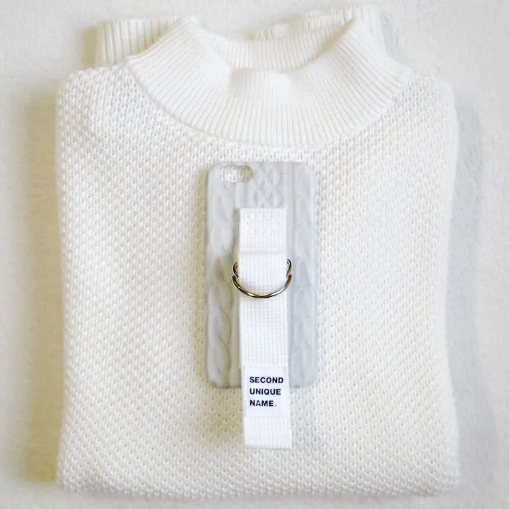 SUN CASE SWEATER WHITE - 감도 깊은 취향 셀렉트샵 29CM