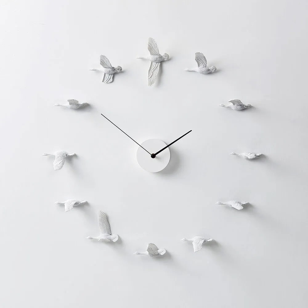 철새 벽시계 - O형 Migrantbird X CLOCK - O Form - 감도 깊은 취향 셀렉트샵 29CM