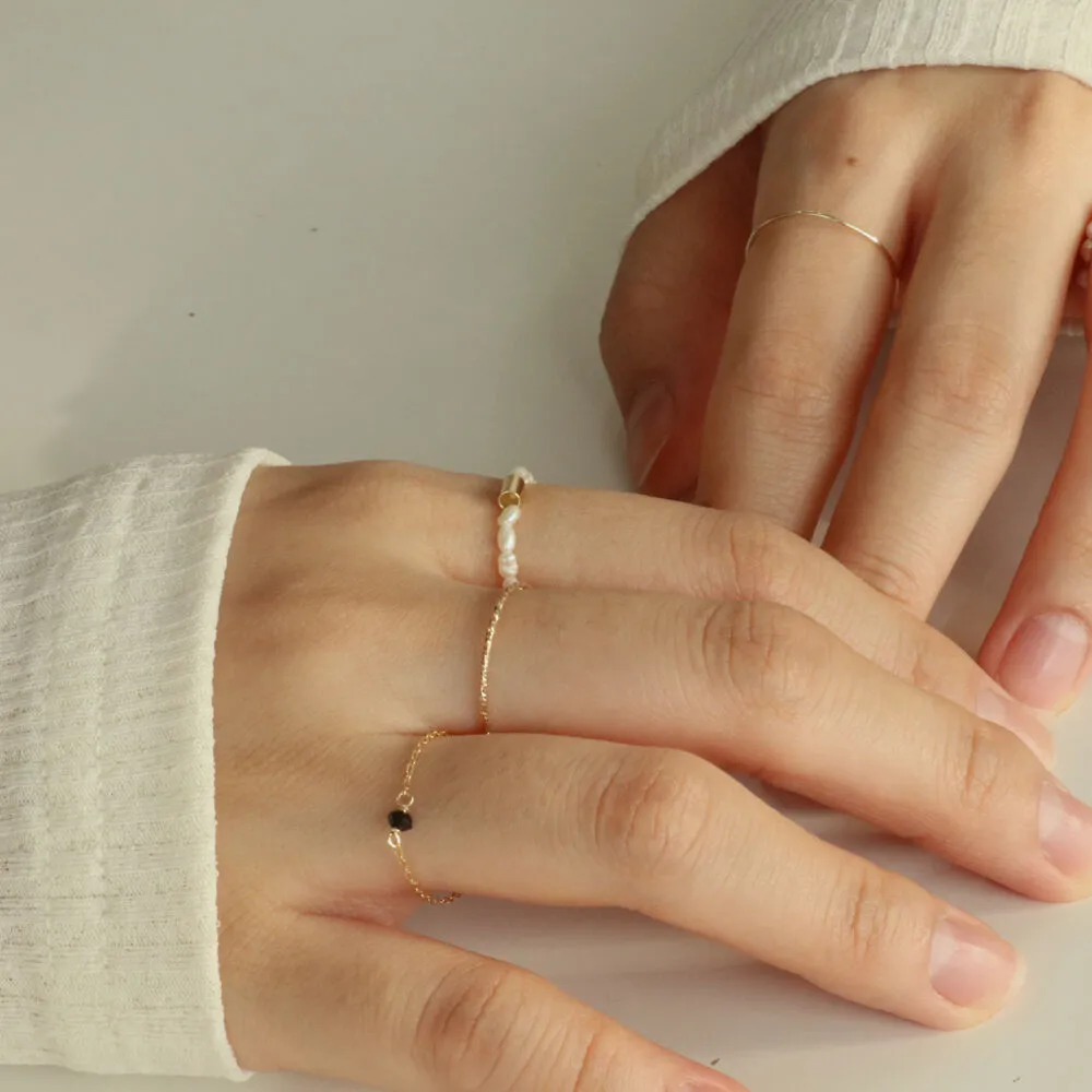 [14K골드필드] BLACK SPINEL 14K GOLD FILLED CHAIN RING - 감도 깊은 취향 셀렉트샵 29CM